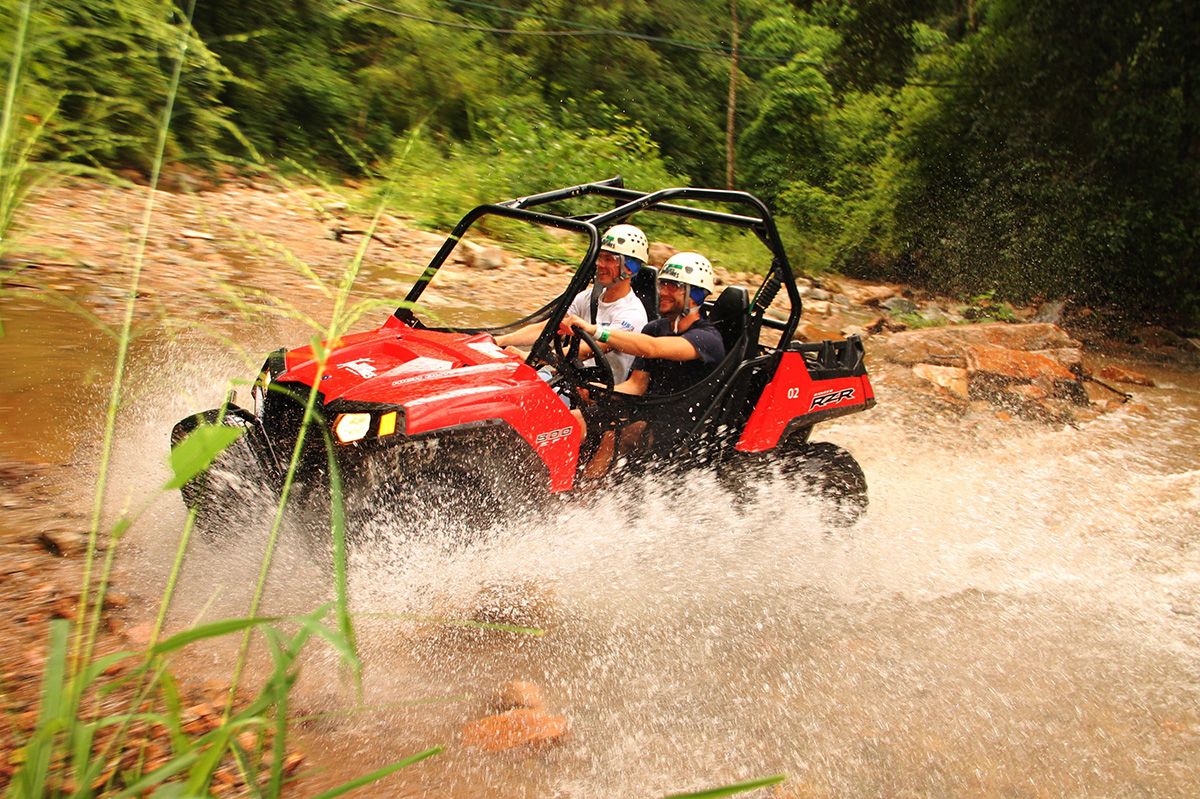 Una dosis de adrenalina en el Tour de RZR en Puerto Vallarta - Canopy ...